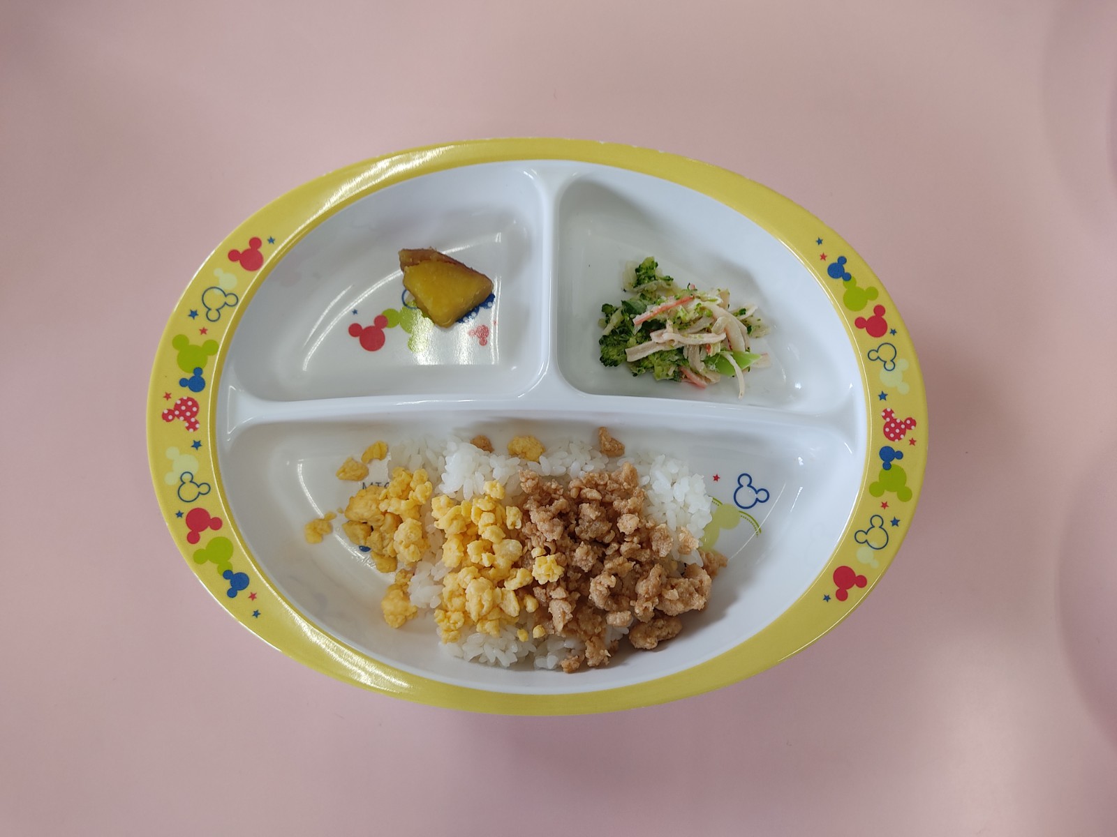 土曜参観【給食見学会】 | 特定非営利活動法人輝HIKARI|埼玉県内で障害児・者と生きづらさを抱える方々のQOL向上を目指しています